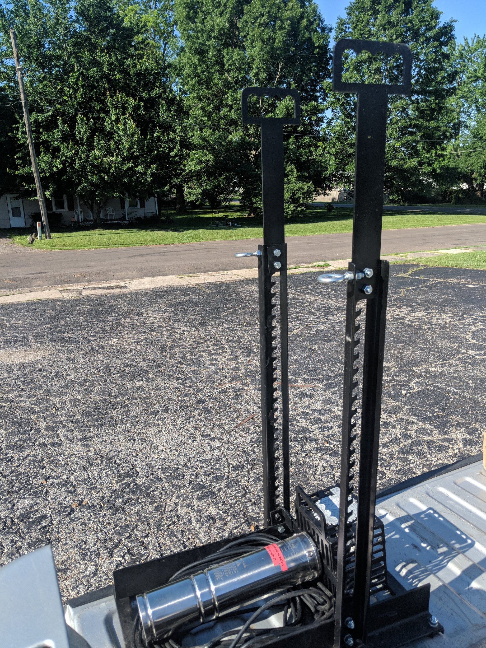 Ice Rippers And Ice Ripper Accessories – J2Outdoors